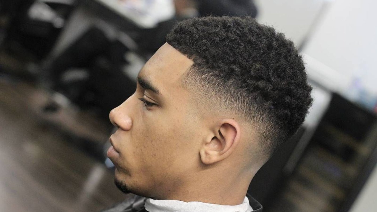 Low Taper Fade Haircut: How to Get the Perfect Look Every Time - Barber ...